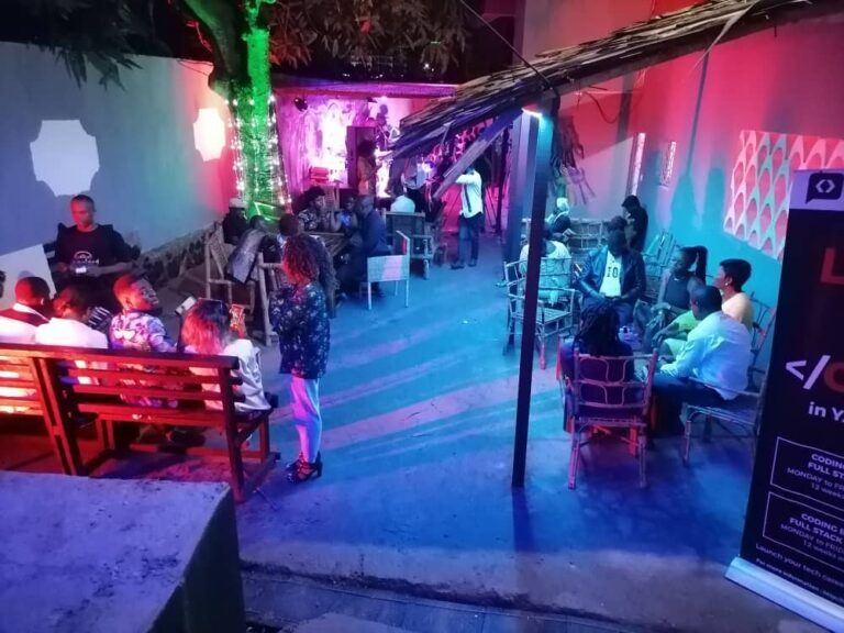 GRAMLAND, le tout nouveau Cabaret chic au cœur de Yaoundé - Culturebene GRAMLAND, le tout nouveau Cabaret chic au cœur de Yaoundé - Culturebene